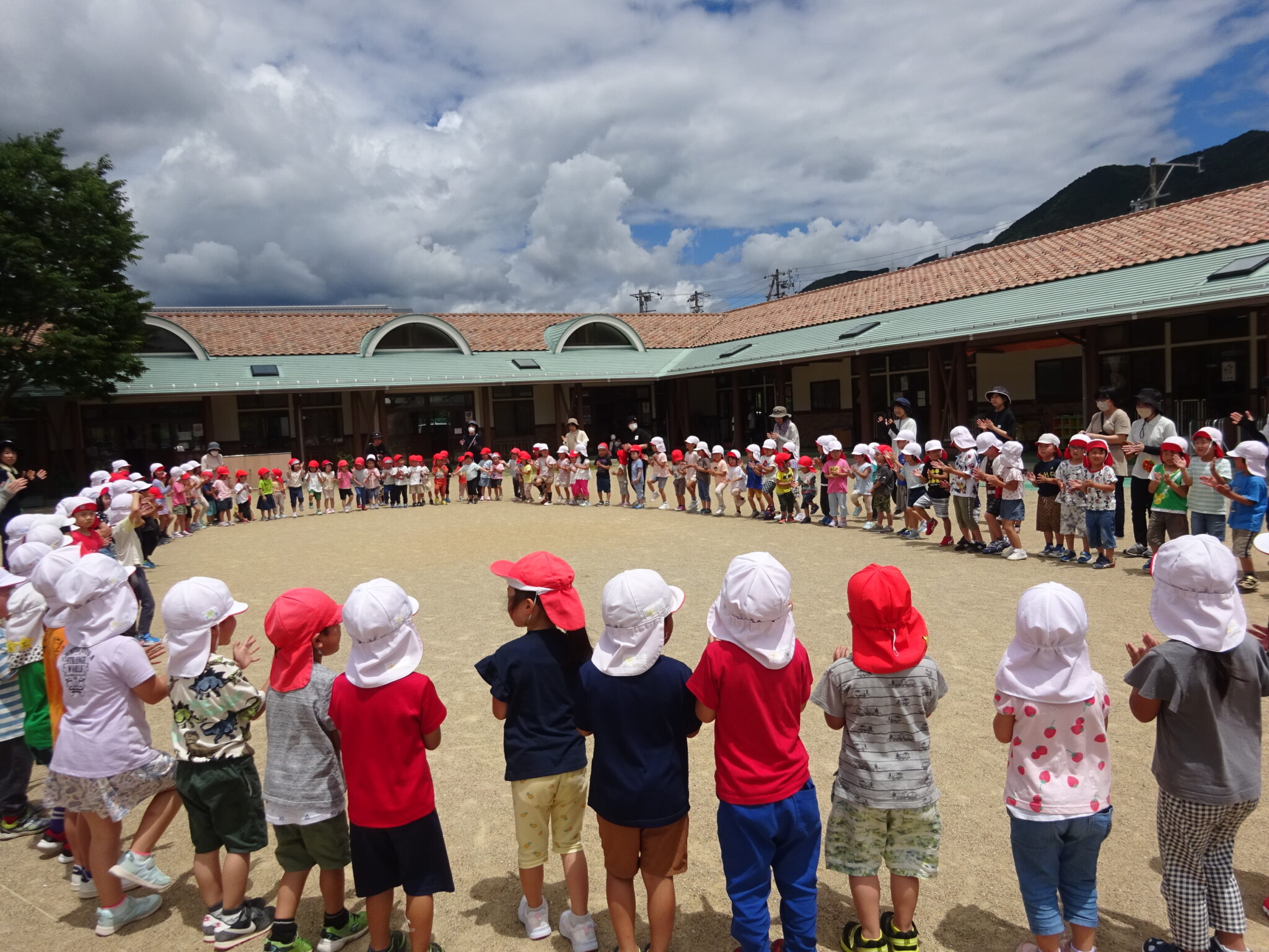 活動報告(全て) | 下呂市複合型子ども・子育て支援拠点施設「ニコリエ」